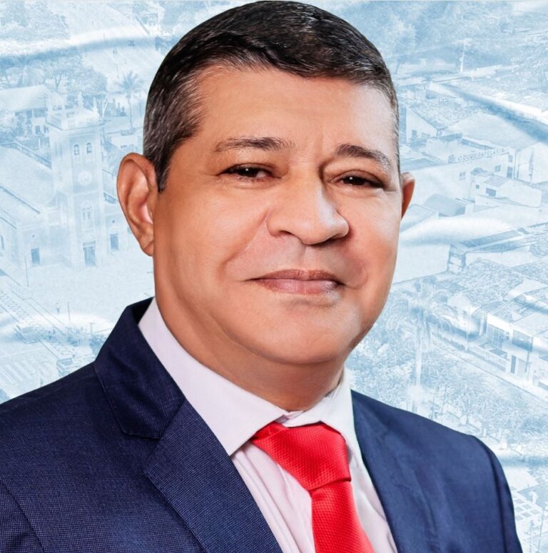 Tanilo Menezes assume novo mandato e é reeleito presidente da Câmara de ...